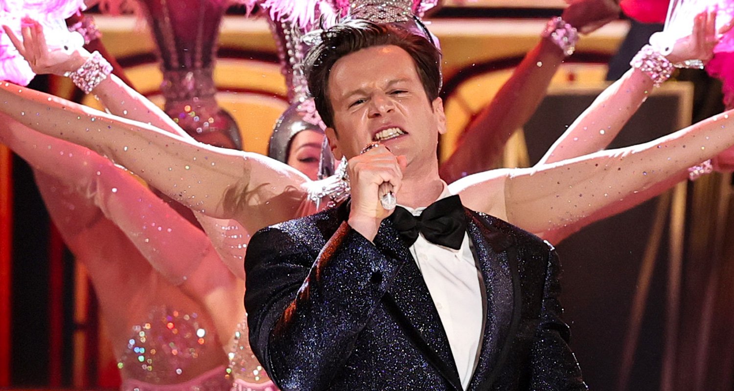 Jonathan Groff & ‘Just In Time’ Company Perform Medley at Tony Awards ...