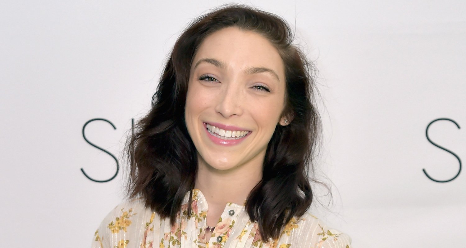 Olympic Ice Skater Meryl Davis Celebrates Graduating From Harvard ...