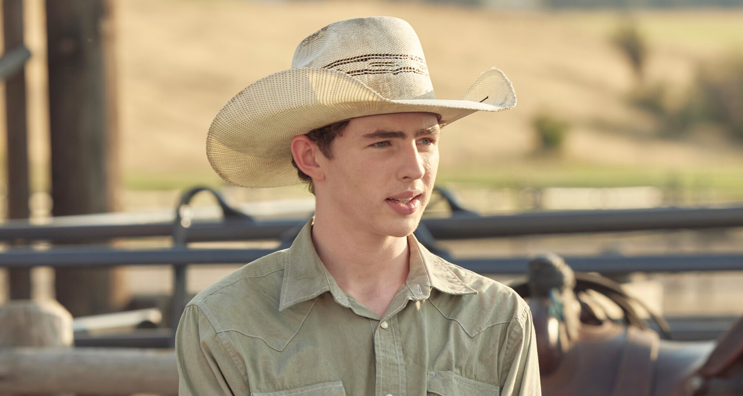 Finn Little Joins ‘Yellowstone’ Beth & Rip Spinoff, Will Reprise Carter ...