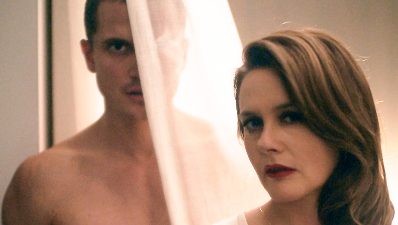 Karl Glusman Stars in Steamy Thriller ‘Pretty Thing’ with Alicia ...