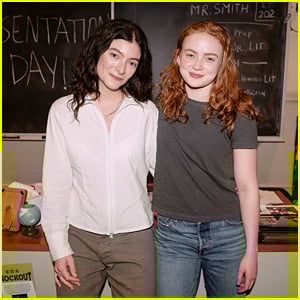 Bokep koriya stepped inside to discover a gorgeous woman