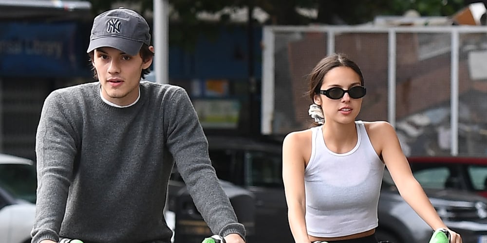 Olivia Rodrigo & Boyfriend Louis Partridge Bike Together in London ...