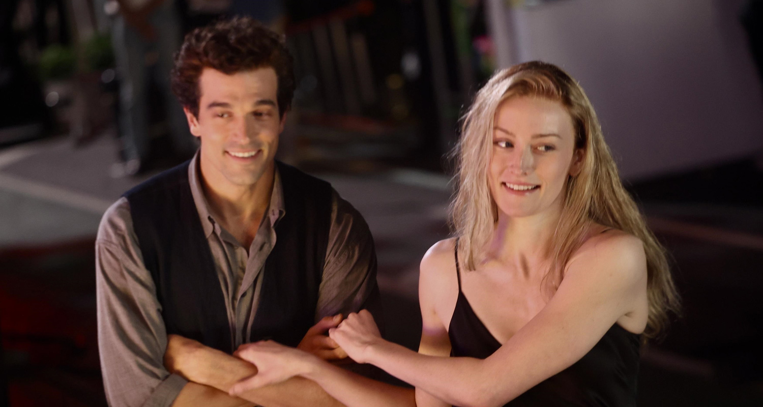 Sarah Pidgeon Reacts to ‘American Love Story’ Backlash About Her ...