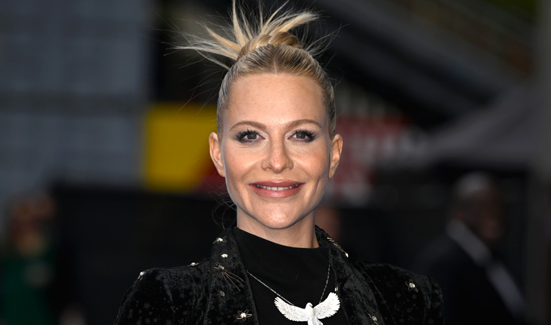 Poppy Delevingne Welcomes Baby Girl with Partner Archie Keswick ...