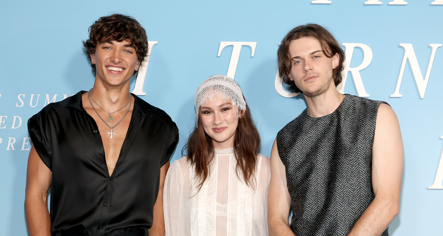 Lola Tung Joins Gavin Casalegno & Christopher Briney at ‘The Summer I ...