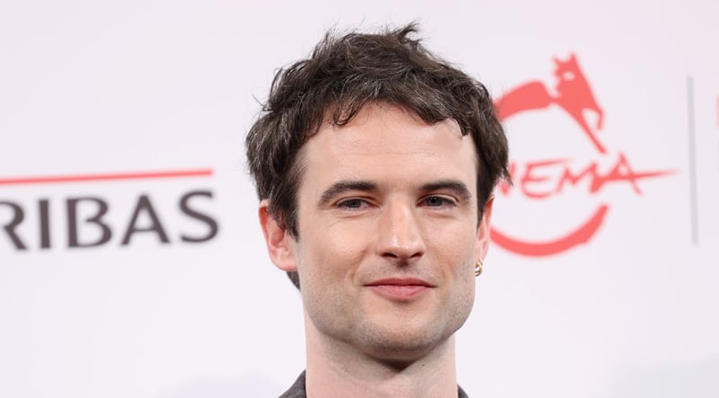 Is Tom Sturridge Single or Married? All About the ‘Sandman’ Actor’s ...