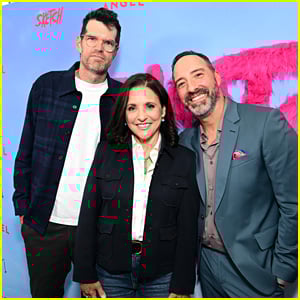 Veep’s Julia Louis-Dreyfus & Timothy Simons Reunite with Tony Hale to ...