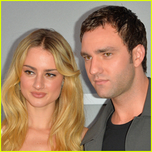 Grace Van Patten Shares Rare Comment on ‘Easy’ Relationship with ‘Tell ...