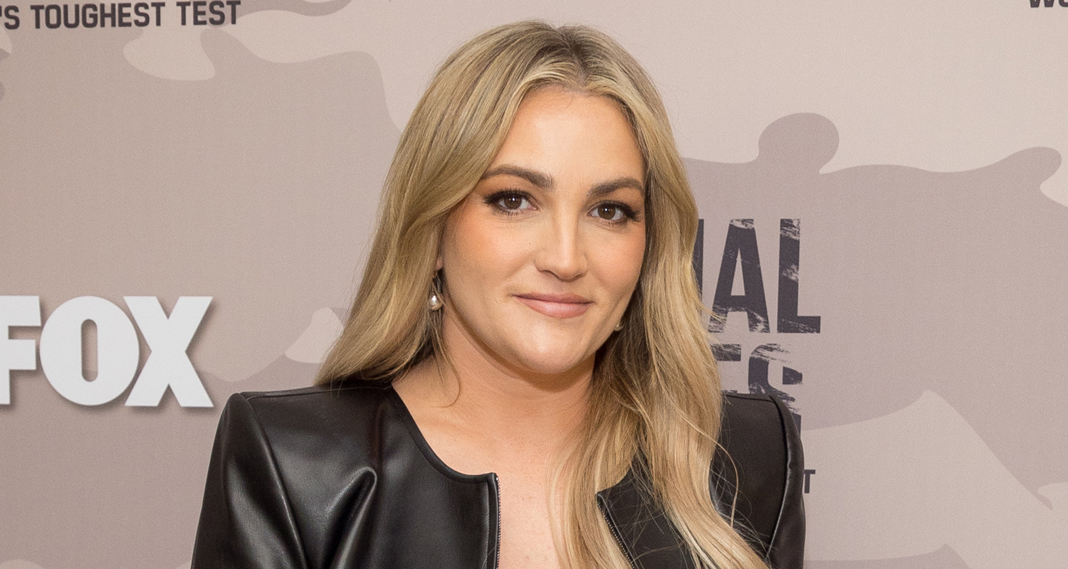 Jamie Lynn Spears Diagnosed with Adult Acne at Age 34 | Jamie Lynn ...