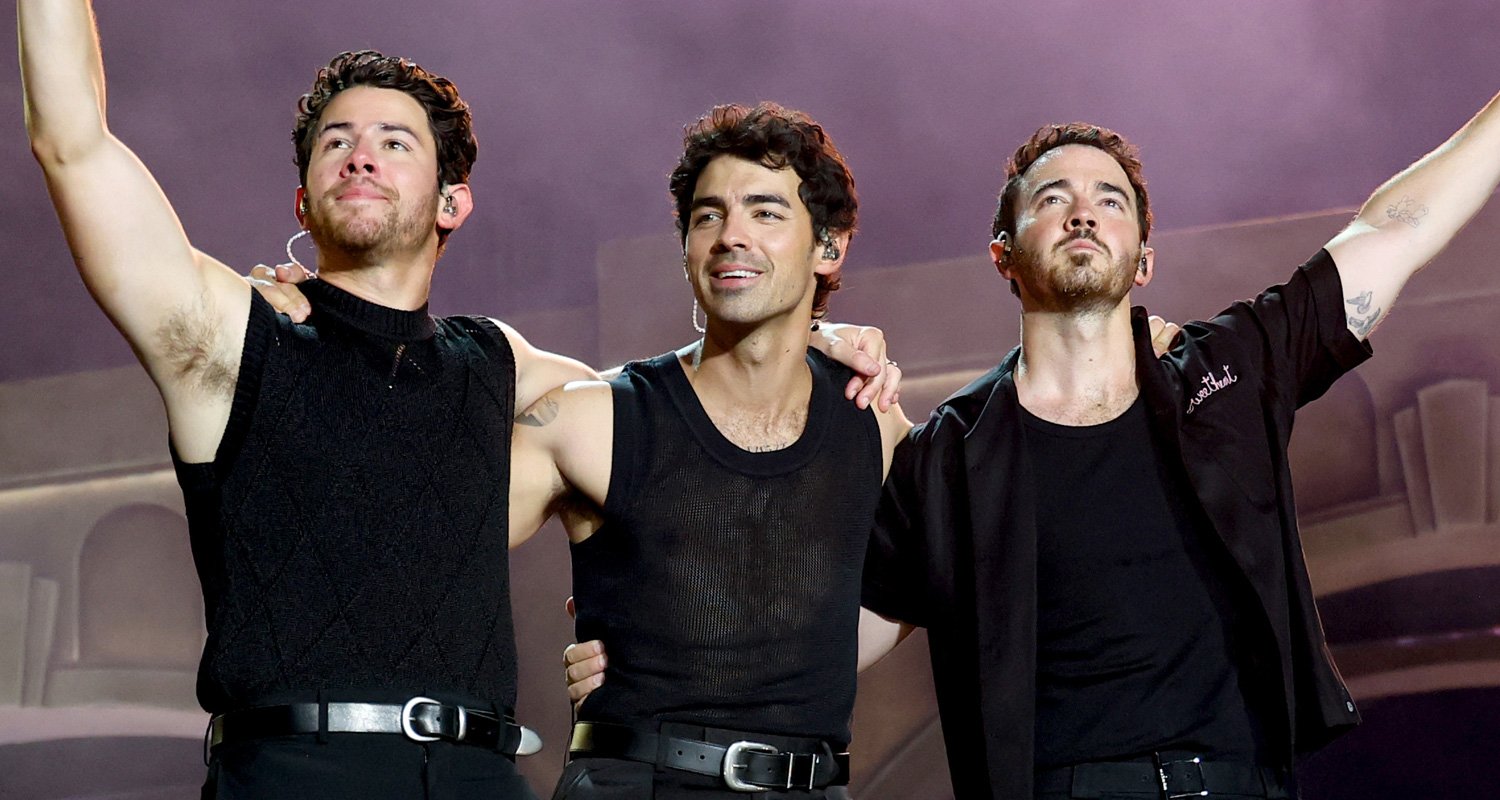 Jonas Brothers’ ‘JONAS20: Greetings From Your Hometown Tour’ 2025 – Full Set List Revealed After ...