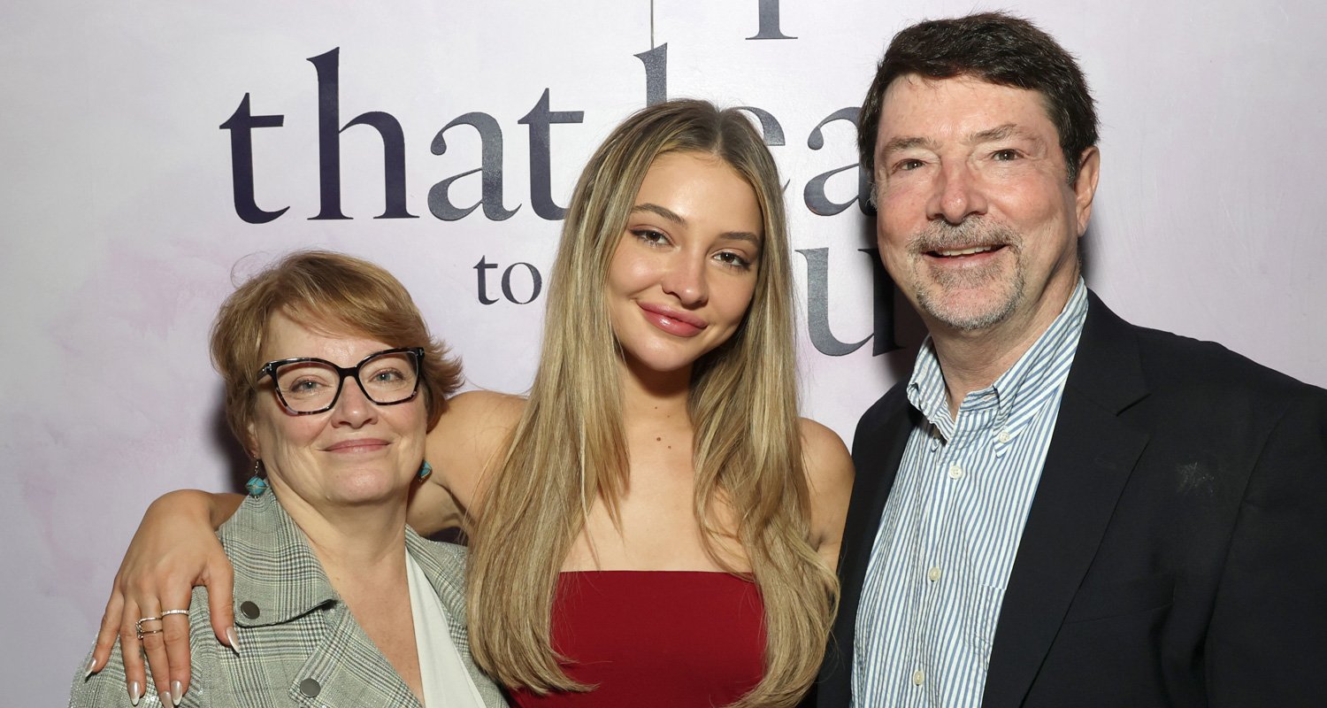 Madelyn Cline Brings Parents to ‘The Map That Leads to You’ Premiere ...