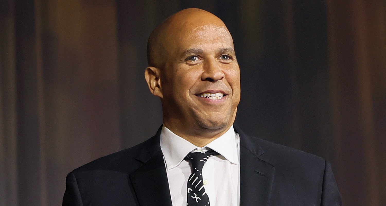 Senator Cory Booker Announces He’s Engaged to Girlfriend Alexis Lewis ...