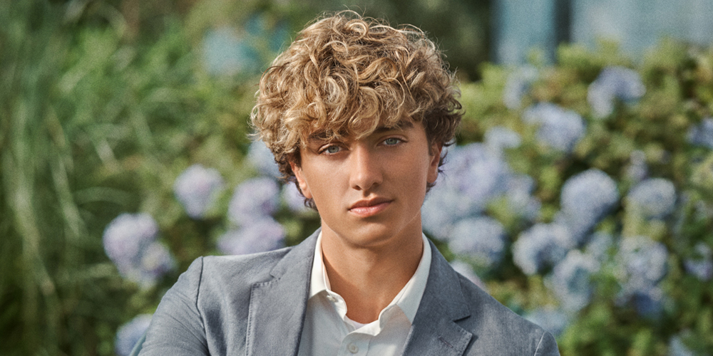 We Now Know Why Jeremiah’s Gavin Casalegno Filmed ‘The Summer I Turned ...