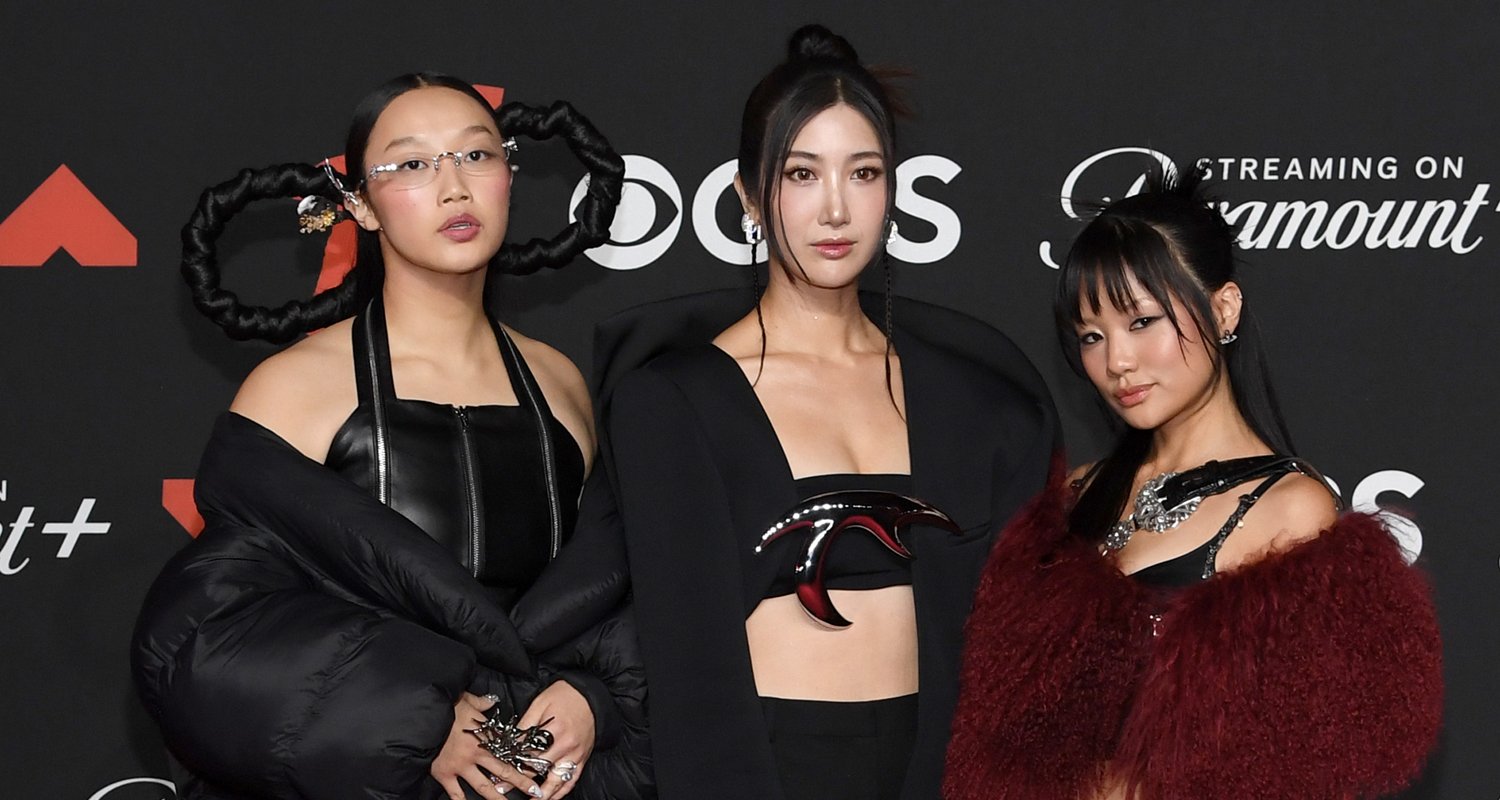 Audrey Nuna, EJAE, & REI AMI Bring ‘KPop Demon Hunters’ to MTV VMAs 2025! | 2025 MTV VMAs ...