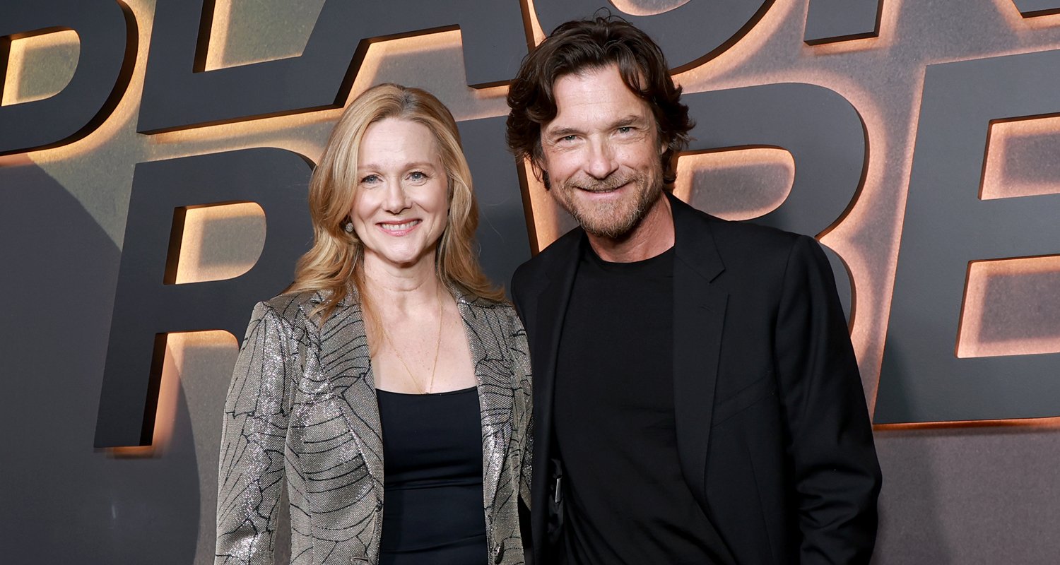 Jason Bateman Gets Support from ‘Ozark’ Co-Star Laura Linney at ‘Black ...