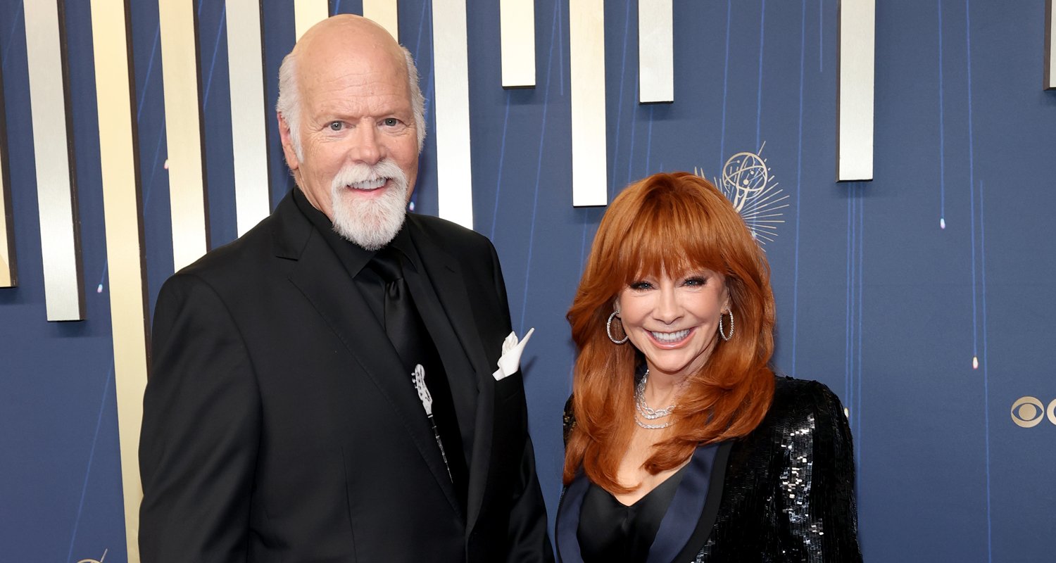Reba McEntire & Rex Linn Confirm Engagement at Emmys 2025! | 2025 Emmy ...