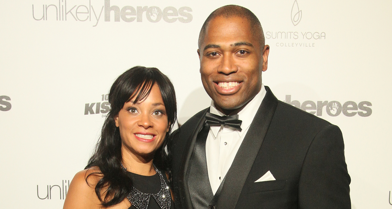 Retired NFL Star Shaun Alexander & Wife Valerie Expecting 14th Child Together | Pregnant ...