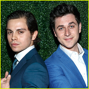 David Henrie Reveals If Jake T Austin Will Ever Return as Max Russo on ...