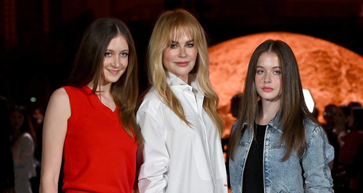 Nicole Kidman Attends Chanel Show with Daughters Sunday & Faith Following Keith Urban Divorce ...