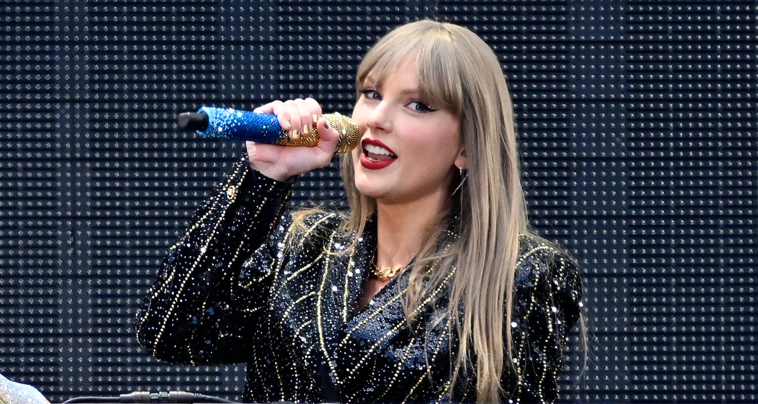 Taylor Swift Drops New ‘The Life of a Showgirl’ Deluxe Edition Featuing Songwriting Voice Memos ...
