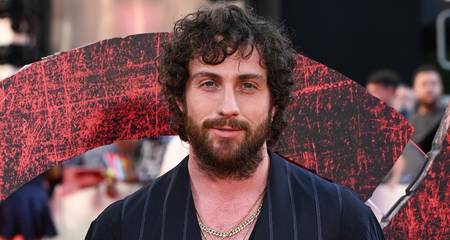 Aaron Taylor-Johnson is Shirtless & Covered in Blood in First ‘Werwulf ...