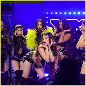 ‘Internet Girl’ Lyrics: KATSEYE Premieres New Song Live! | KATSEYE ...