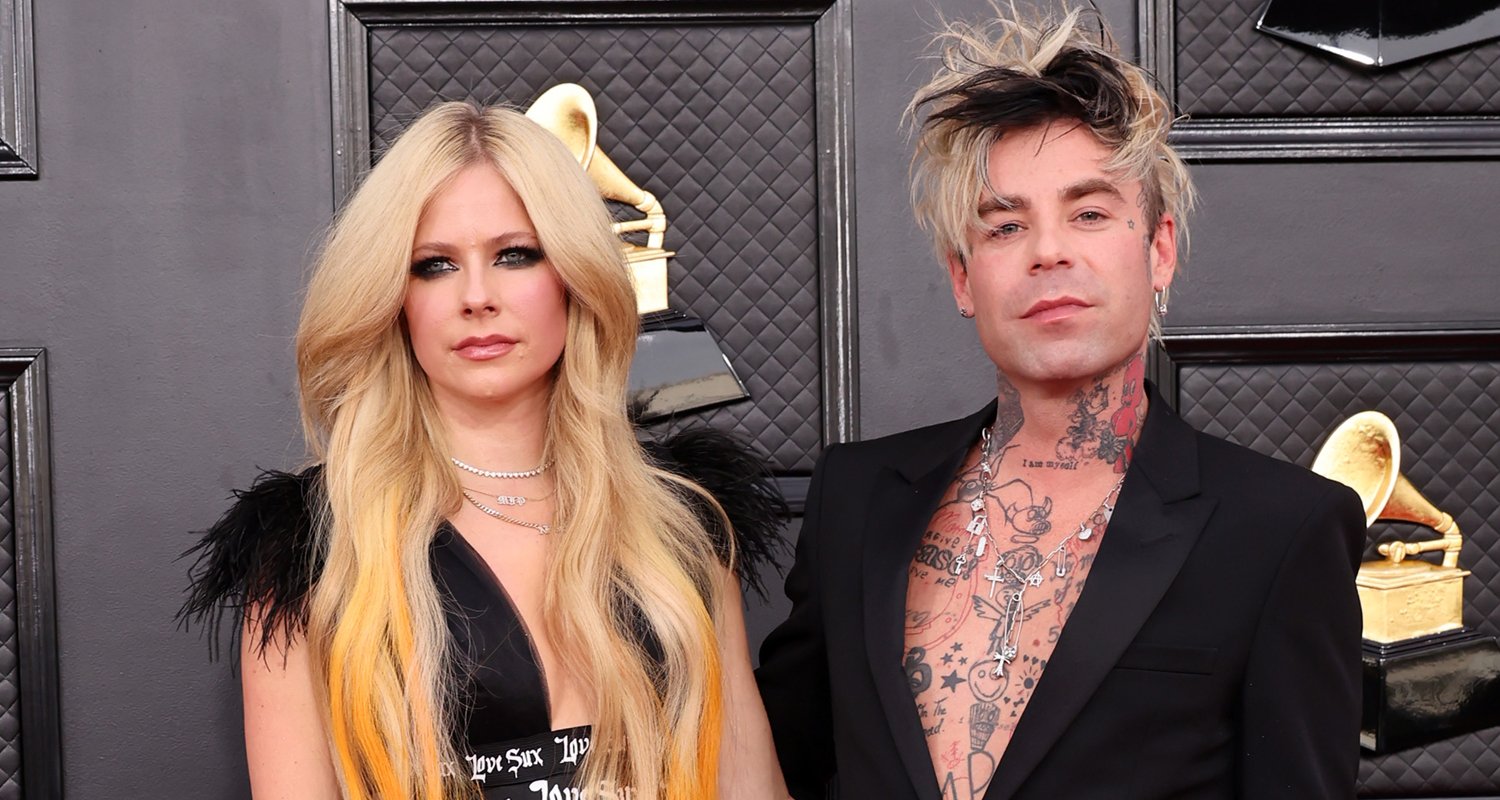 Avril Lavigne’s Ex-Fiancé Mod Sun Details Their ‘Brutal’ Split | Avril ...