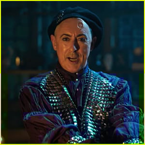 ‘The Traitors’ Season 4 Gets New Teaser As Stars Attend BravoCon 2025 ...