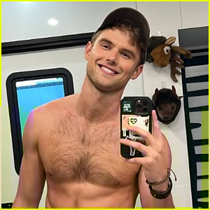 Shirtless Celebrity News and Gossip | Entertainment, Photos and Videos ...