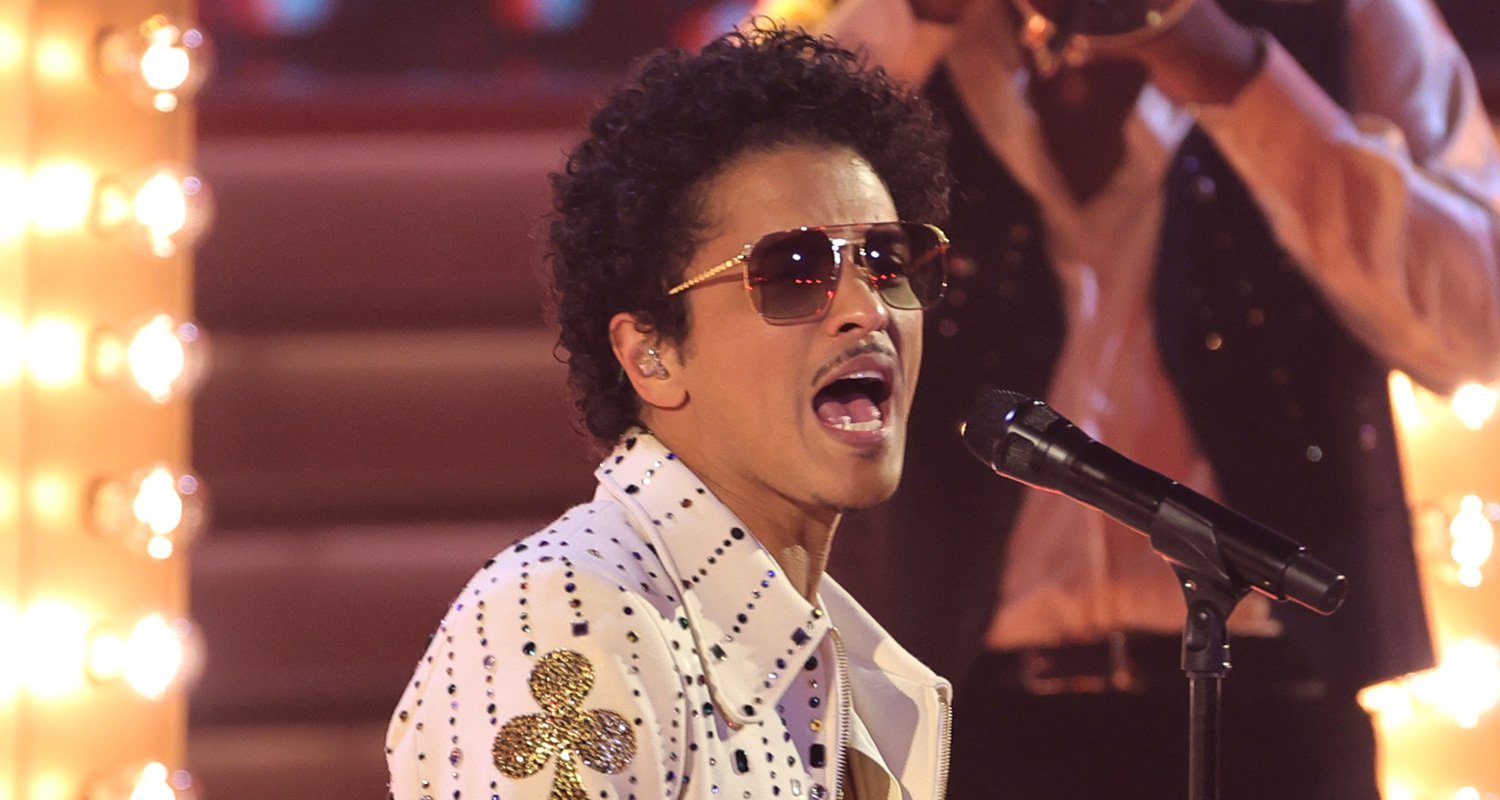 Bruno Mars Adds 30 New Dates to ‘The Romantic Tour,’ Sets Record for ...