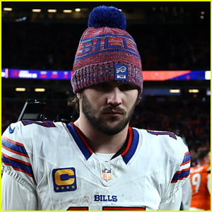 Josh Allen Gets Emotional After Bills Loss, Cries During Post Game ...