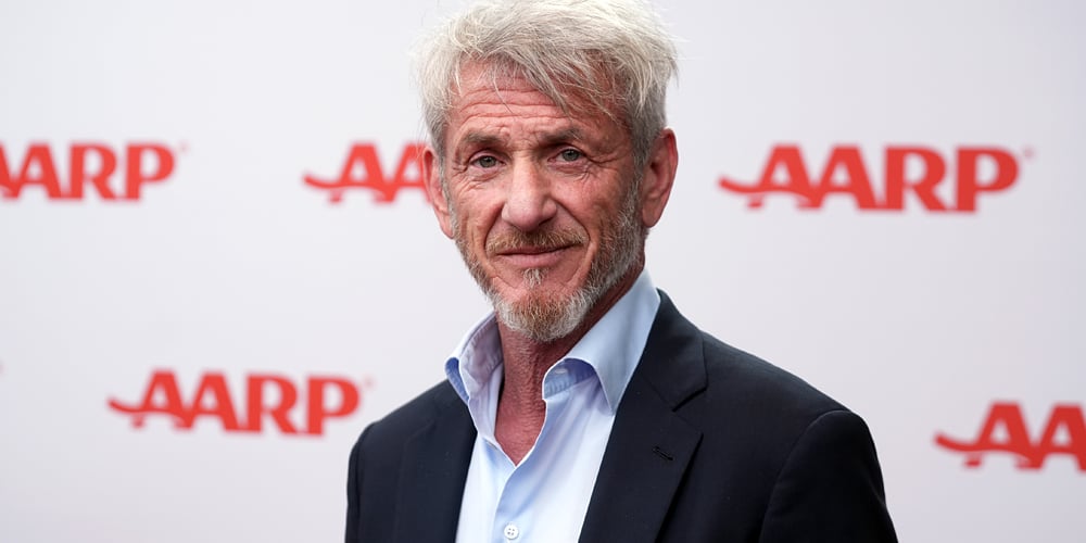 Sean Penn Caught Smoking at His Table During the 2026 Golden Globes ...